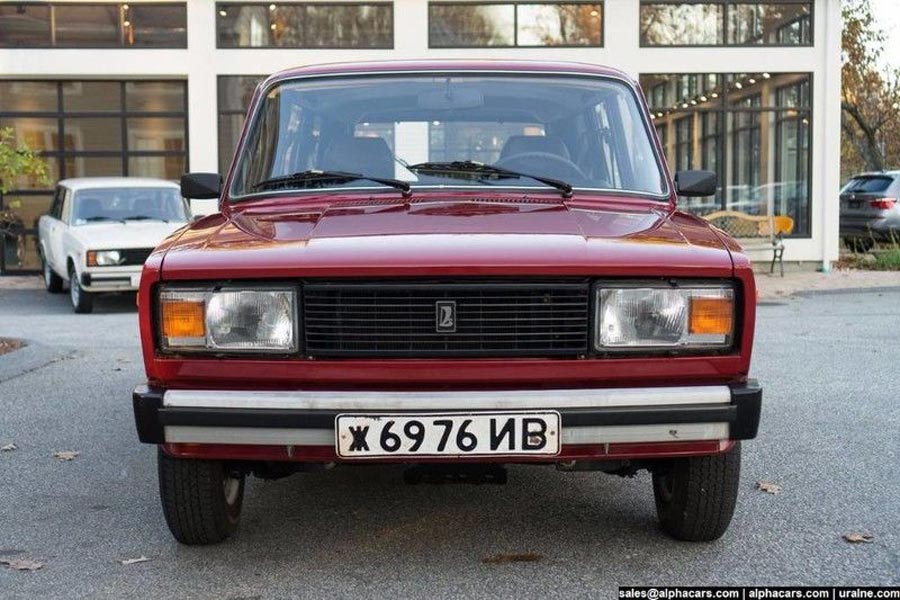 Lada 2104 στην τιμή καινούργιου Honda Civic - AutoGreekNews