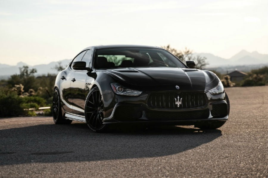 Βελτιωμένη Maserati Ghibli ή καινούργια Giulia; - AutoGreekNews