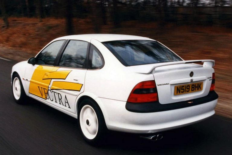 Το πρωταθληματικό Opel Vectra Super Touring 200 - AutoGreekNews